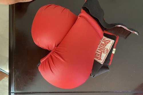 Боксерские перчатки накладки для каратэ