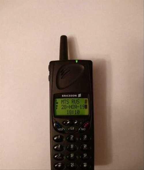 Сотовый телефон Ericsson SH888