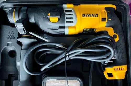 Перфоратор Dewalt