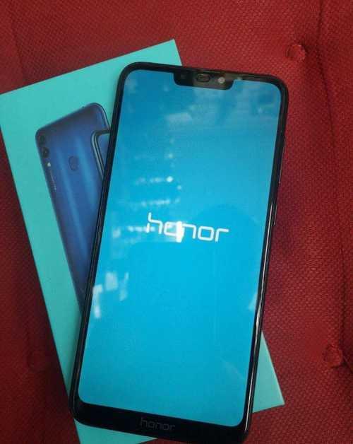Телефон Honor 8с