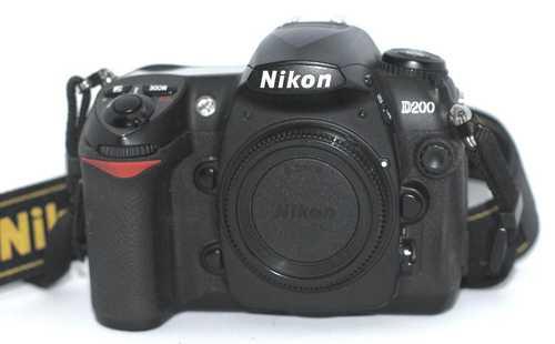 Зеркальный фотоаппарат Nikon D200 + бат блок
