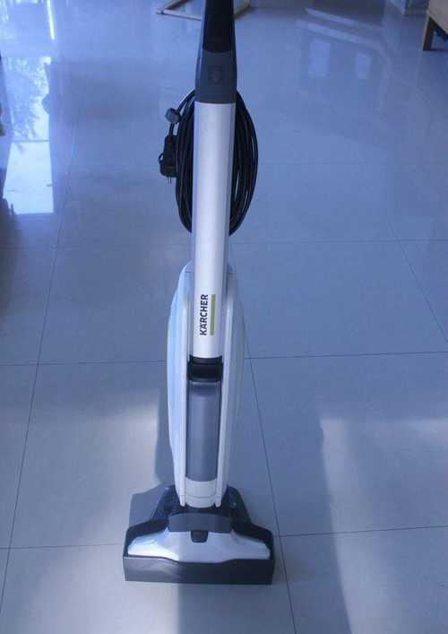 Моющий пылесос Karcher FC5