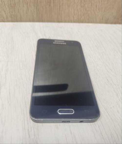 Смартфон Samsung Galaxy A3 SM-A300F Duos