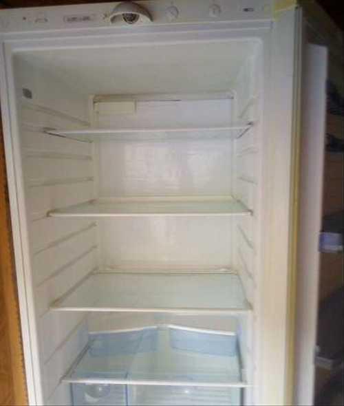 2 холодильника vest frost И индезит привезу
