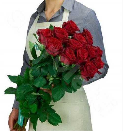 Розы Red Naomi 15 шт. 70 см