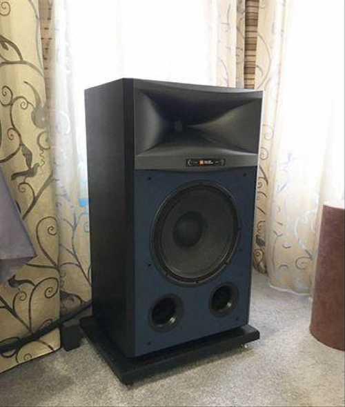 Напольная акустика JBL Studio Monitor 4367