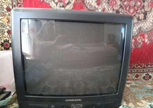 Авито телевизор в спб. Телевизор Грюндик 1989. Телевизор Grundig 42. Телевизор Grundig gop810. Телевизор Grundig g. CD 3602.