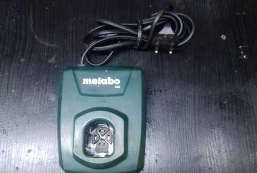 Зарядное устройство для шуруповерта Metabo c60