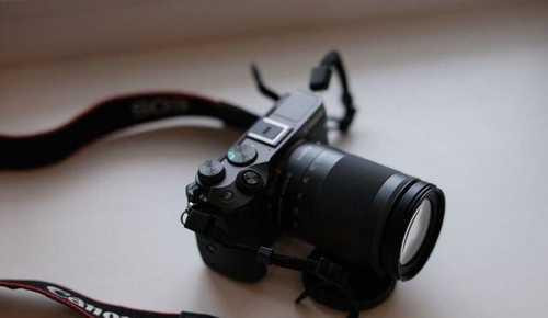 Беззеркальная камера Canon с универсальным объекти