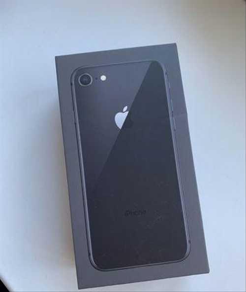 iPhone 8 коробка