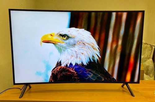 Curved Samsung 49” UHD 4K HDR SmartTV WiFi