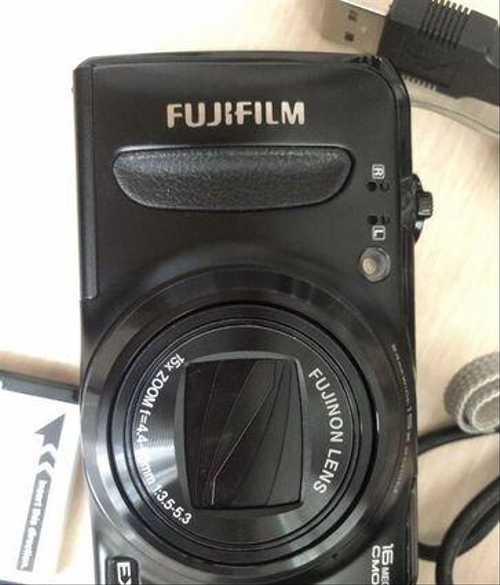 Компактный фотоаппарат Fuji FinePix F660EXR