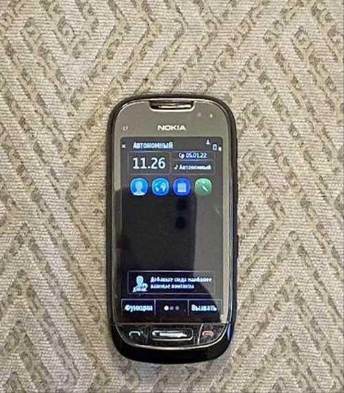 Телефон Nokia c7