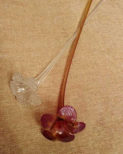 Декоративные цветы из стекла