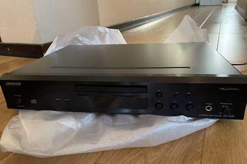 Cd проигрыватель onkyo DX-7355(B)