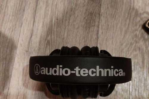 Студийные наушники Audio-Technica ATH-M40x