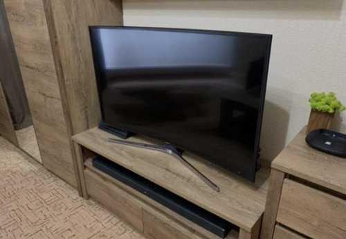 Телевизор Samsung 4K HDR UE49KU6300U