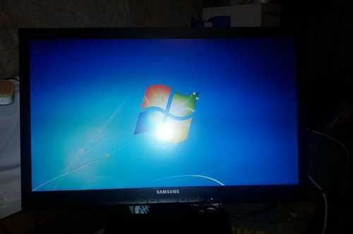 Full HD LED 22 " SAMSUNG LS22A200