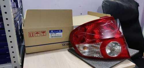 Фонарь задний левый (дорестал) hyundai getz 02-05