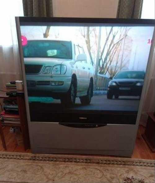 Телевизор проекционный Toshiba с приставкой
