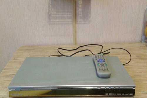 DVD плеер Elenberg dvdp-2430
