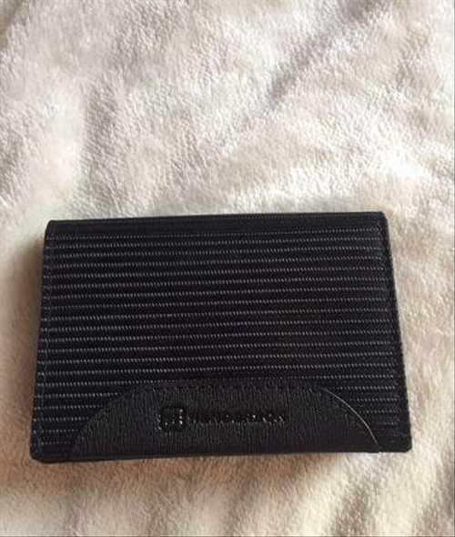 Визитница новая Henderson