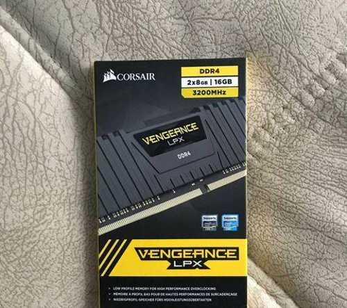 Новая Оперативная память Corsair Vengeance 16GB
