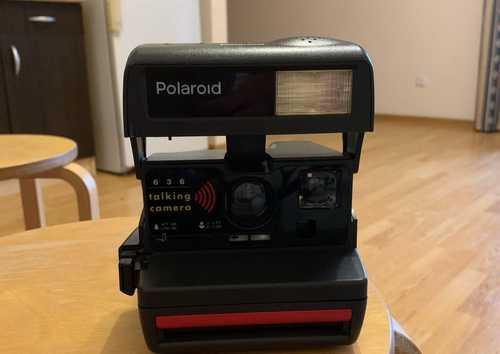 Плёночный фотоаппарат Polaroid 636