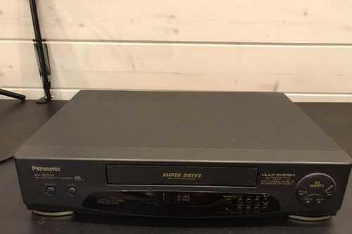 Видеомагнитофон VHS Panasonic nv-sd205