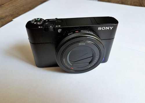 Фотоаппарат компактный премиум Sony RX100 V m5