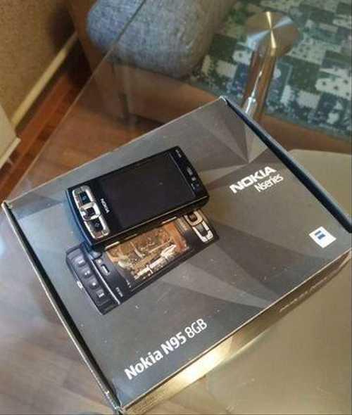 Телефон Nokia N95 8GB