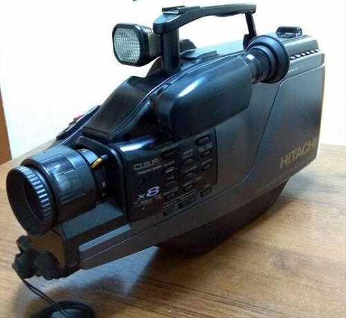 Видеокамера Hitachi VM-2580E(AV)
