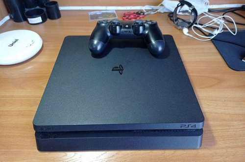 Sony playstation 4 slim 1 tb б/у + 3 игры