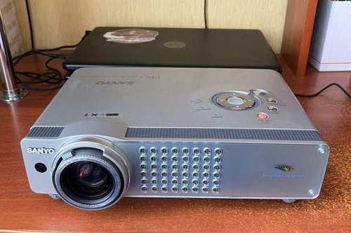 Проектор Sanyo MP5-XU5800