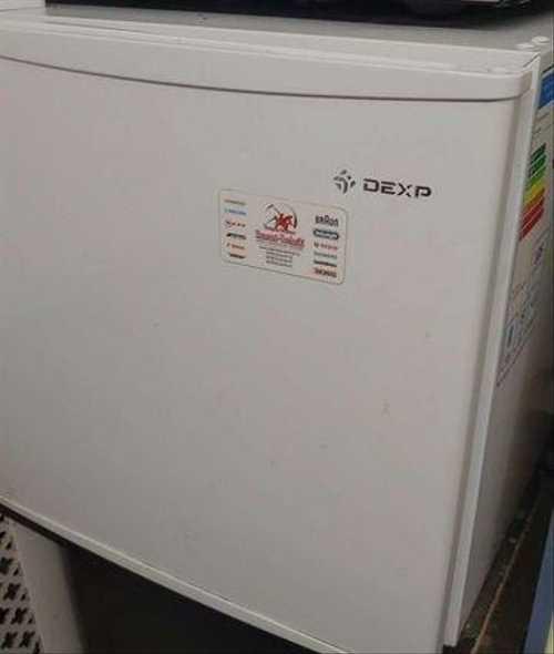 Холодильник компактный Dexp TF050D б/у