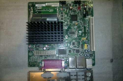 Intel D2500HN (mini-ITX )