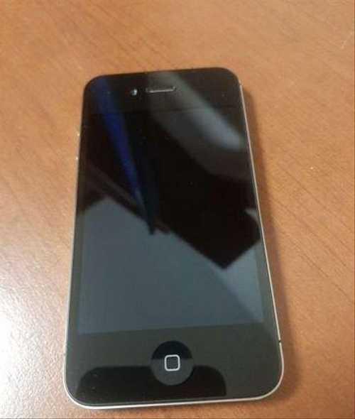 Apple iPhone 4S 16gb в идеальном состоянии