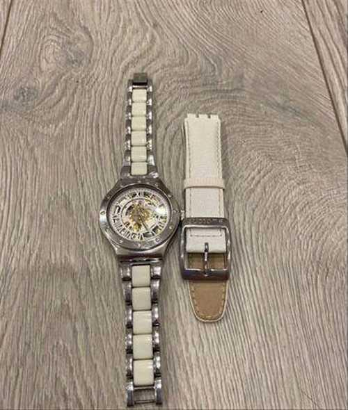 Часы swatch