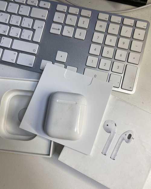Продам Air pods 1