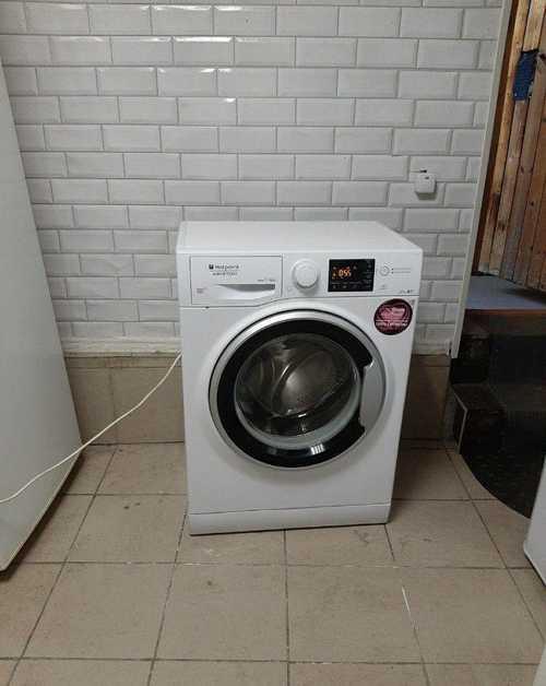 Стиральная Hotpoint Ariston. 7кг. 43см
