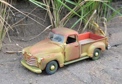 Игрушка авто Chevrolet 3100 Рickup 1950г М1/24 N49
