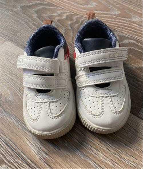 Кроссовки детские carters