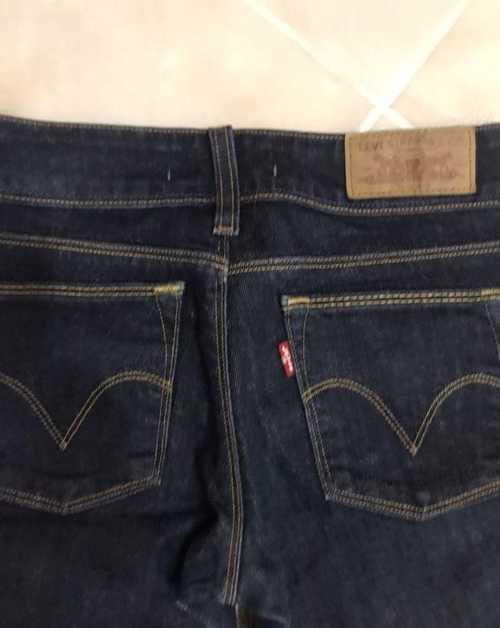 Джинсы levis