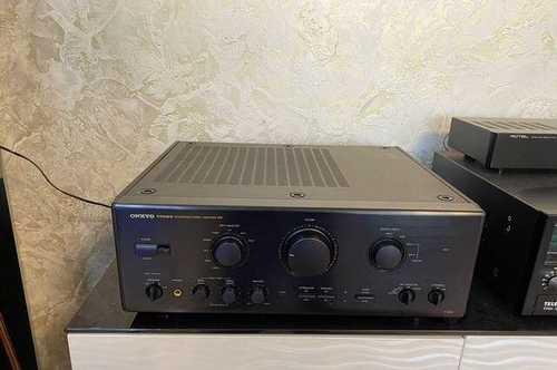 Onkyo integra A-8850