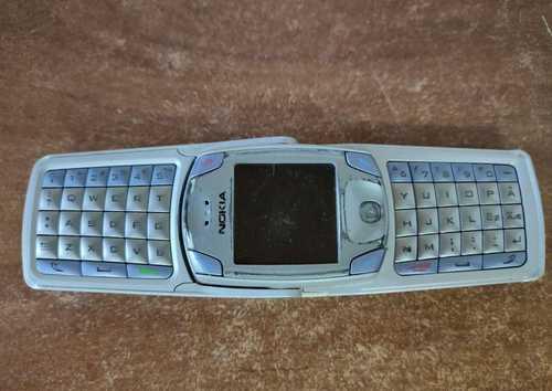Телефон Nokia 6820