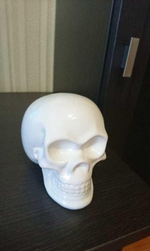 Копилка новая керамика в форме черепа