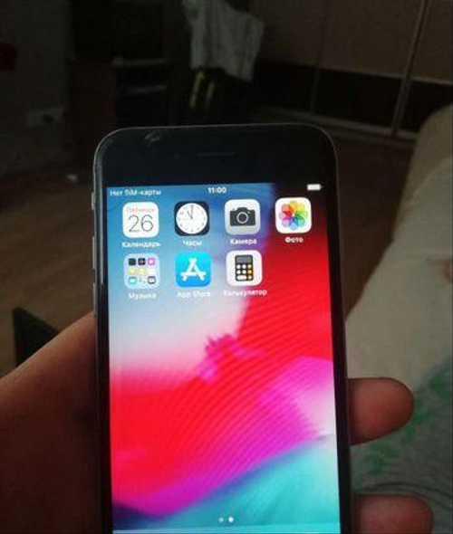 Телефон iPhone 6