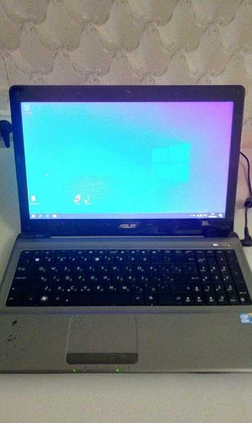 Ноутбук asus A52