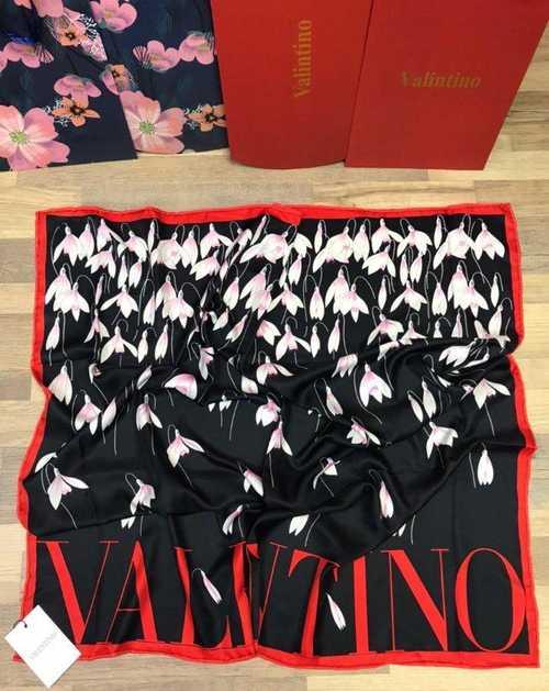 Новый женский шёлковый платок Valentino