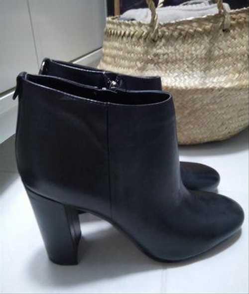 Новые кожаные ботинки Sam Edelman